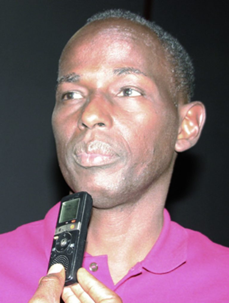 MOHAMED MUSTAPHA DIT MAMANE, CHRONIQUEUR A RFI : « Si les Occidentaux ...